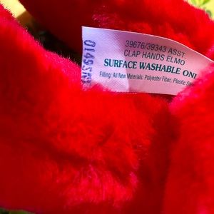 Sesame Street | Toys | Sesame Street Vtg 998 Elmo Clap Hands Talking ...